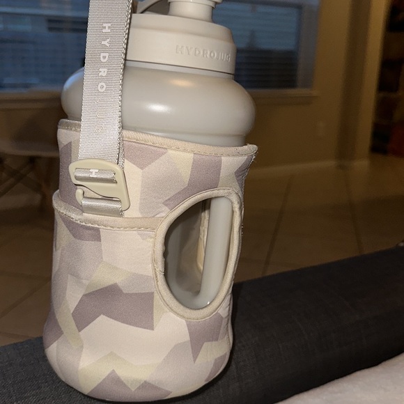 HydroJug | Other | Brand New Hydrojug With Sleeve And Straw Hydrojug ...